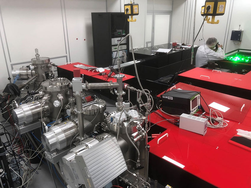 Ultrafast Laser Laboratory for Applied Sciences (ULLAS) group ...