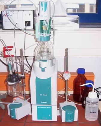 Autotitration - Helmholtz-Zentrum Berlin (HZB)